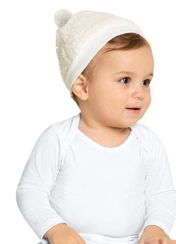 Touca Bebê em Pelo Sherpa Bege - Marlan