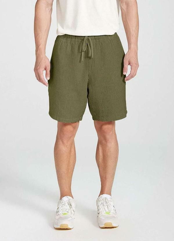 Bermuda Listrada Masculina em Algodao Rustico Verde - Hering Oficial