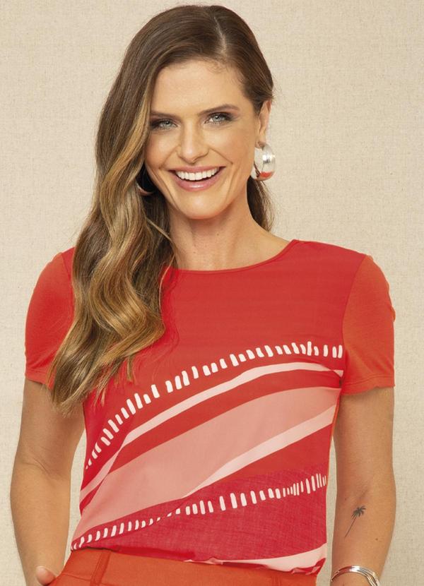 Blusa Feminina com Estampa Sublimática Laranja - Cativa