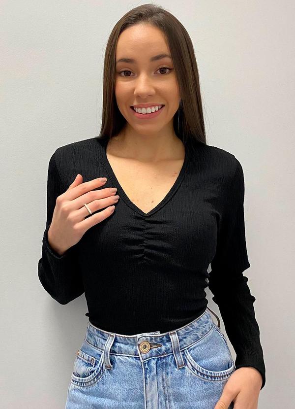 Blusa Fem Decote V com Detalhe Drapeado Preto - Rafree